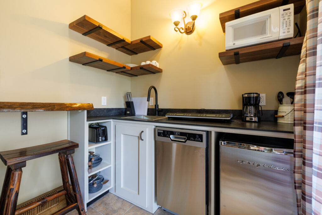 Introducing the Echo Lake Suite! - Mira Monte Inn