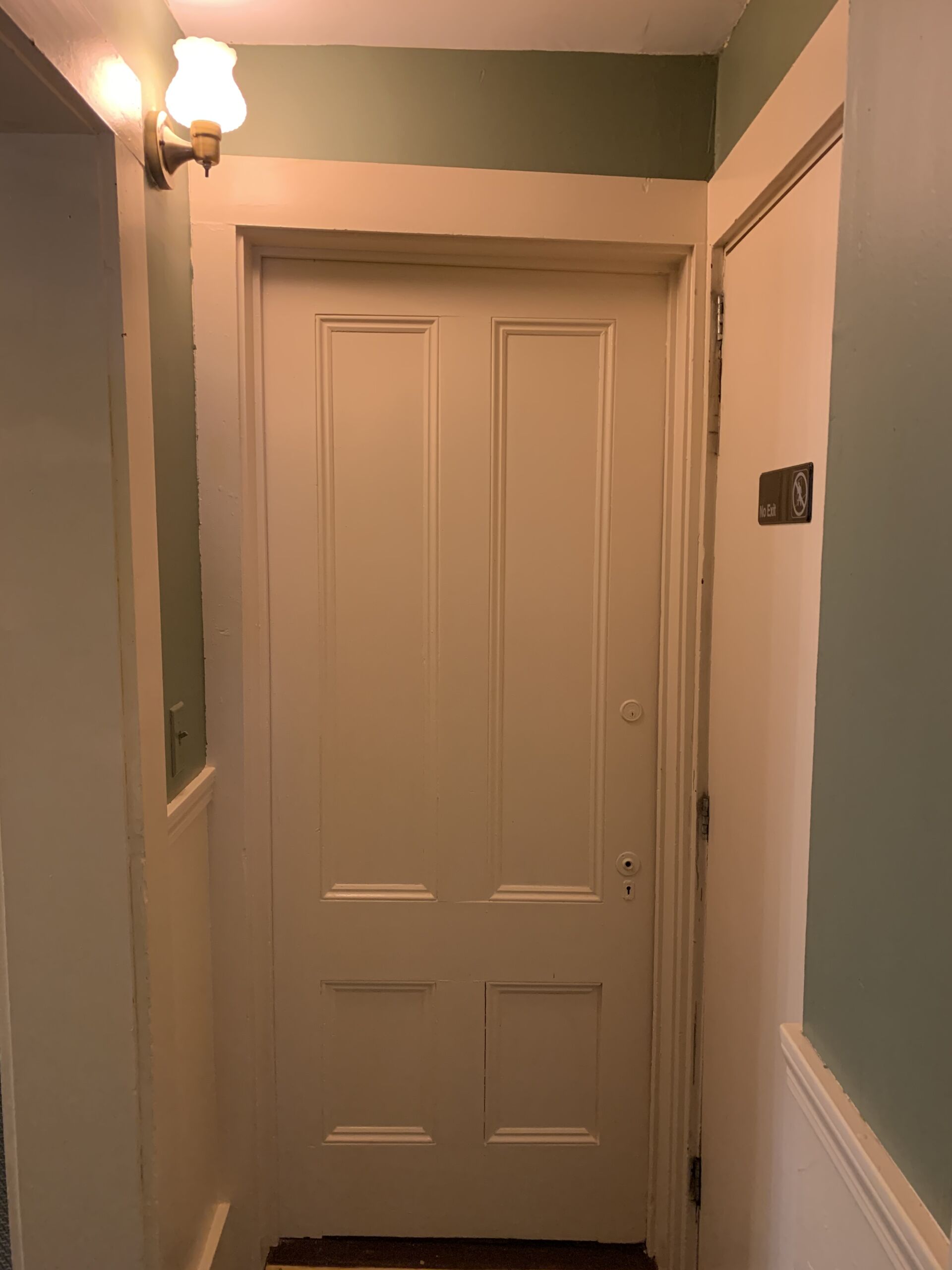 The Mira Monte's Mysterious Doors to Nowhere.... - Mira Monte Inn